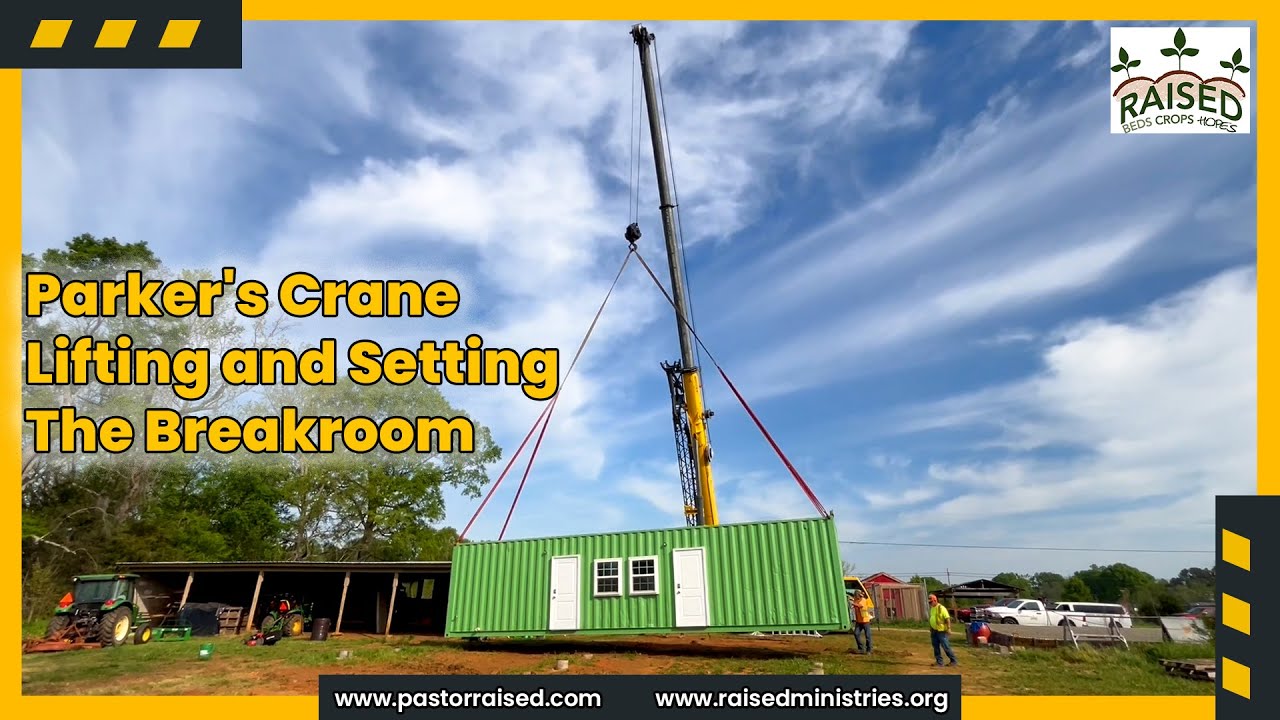 Parker's Crane Lifting and Setting the Breakroom - YouTube