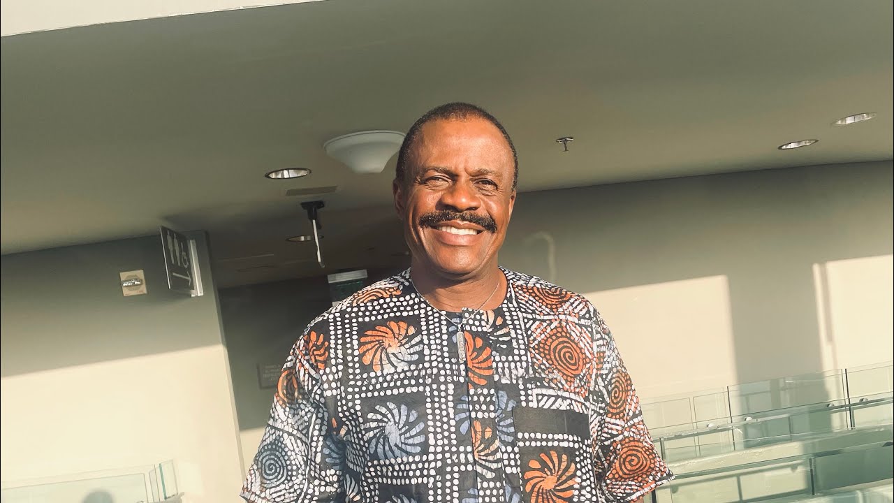 Diaspora Talks - Episode 3 Part 2 - A musical journey with Bayo Bello ...