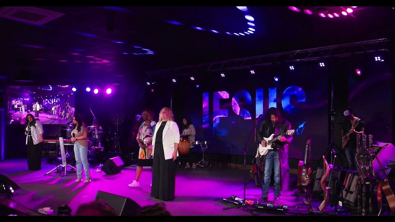 Robin D Bullock & Pastor Robin 9.8.2024 - Church International - Sunday ...