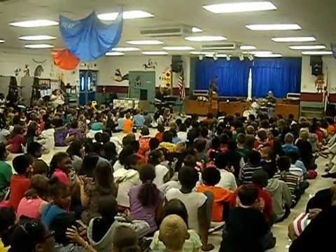 Ridgecrest Elementary jazz education is cool in the school AA.MP4 - YouTube