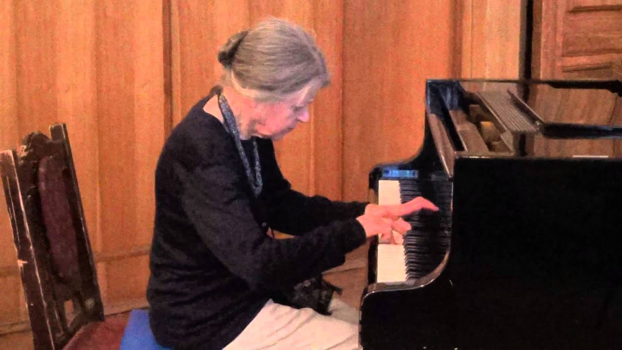 Minsker Galina. Гайдн Йозеф. Piano. Elena Razumovskaya. - YouTube