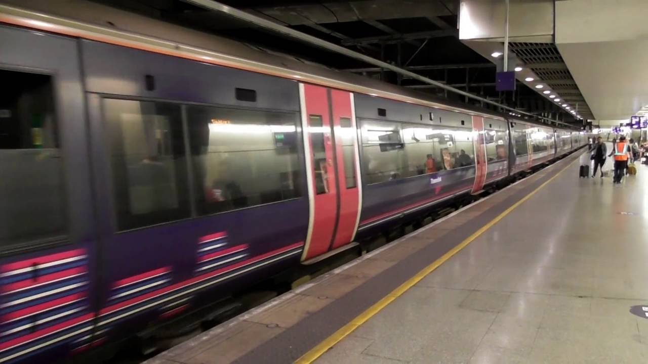 Thameslink Class 377 Departing London St Pancras (04/8/16) - YouTube