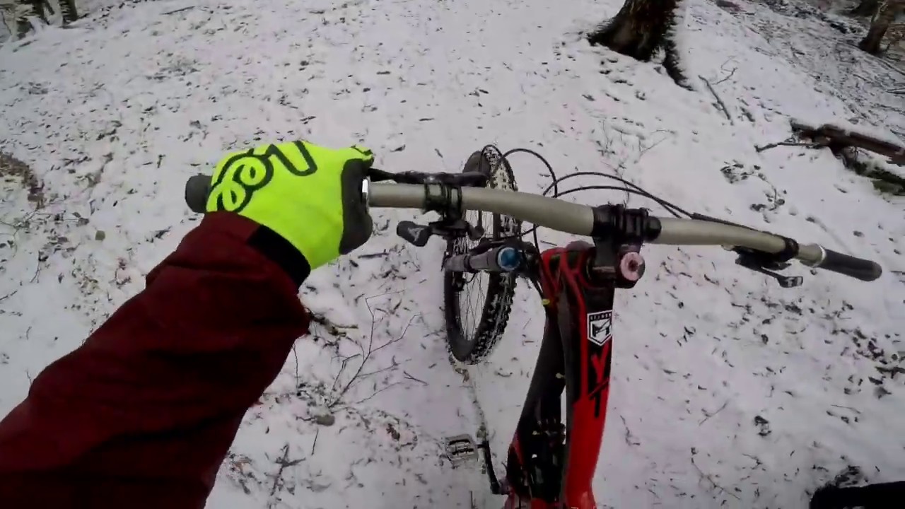 MTB SNOW RIDING - YouTube