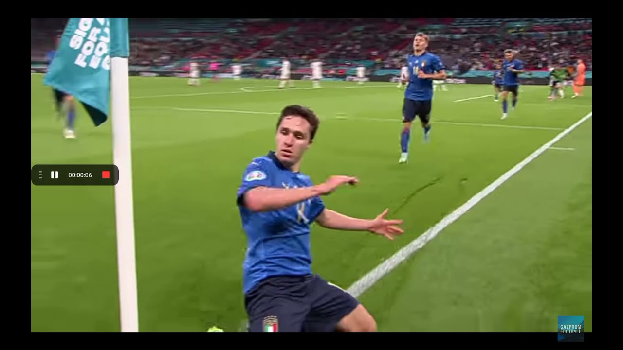 Chiesa knee slide - YouTube