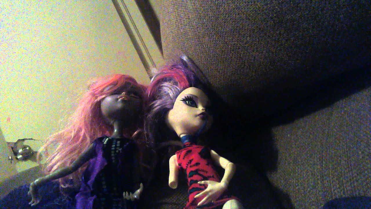 Monster High HORROR part 1 - YouTube