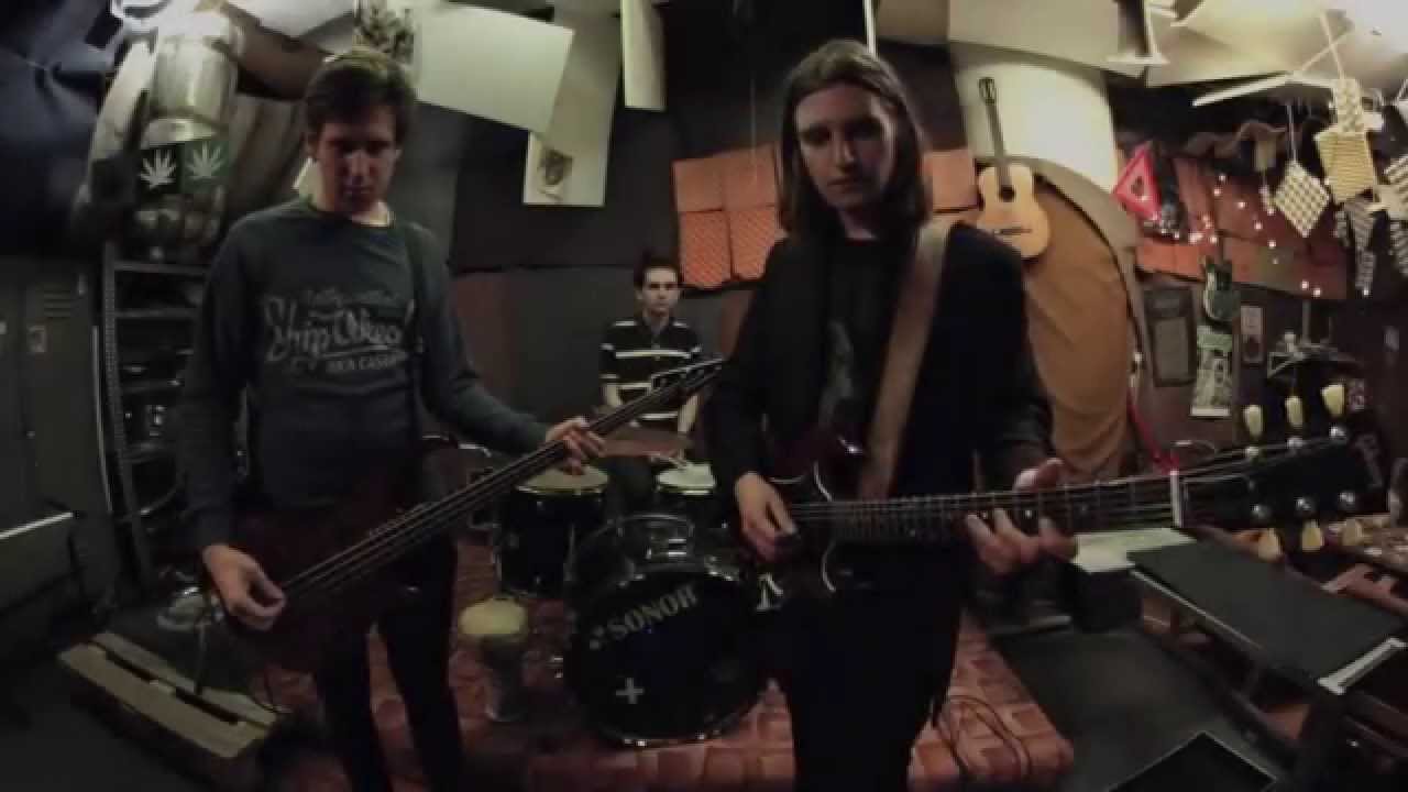 Pallbearer - Funny Riff From Worlds Apart By Saiga - YouTube