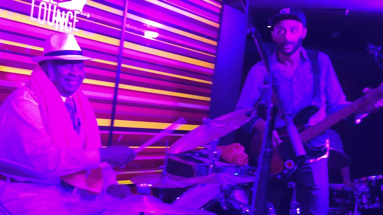 Bernard Purdie's Jamcruise Jazz Lounge Jam (pt1) - YouTube