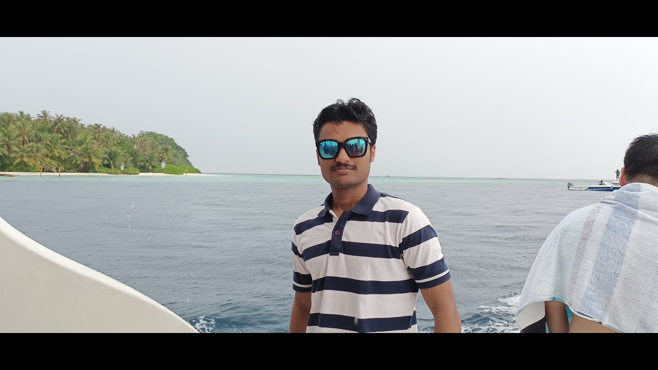 jhumka gire ra mani at maldives - YouTube