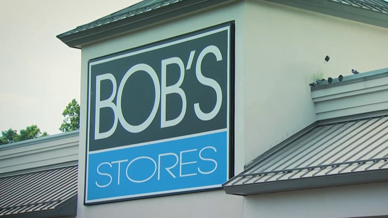 Bob's Stores employee reacts to news of chain's bankruptcy proceedings ...