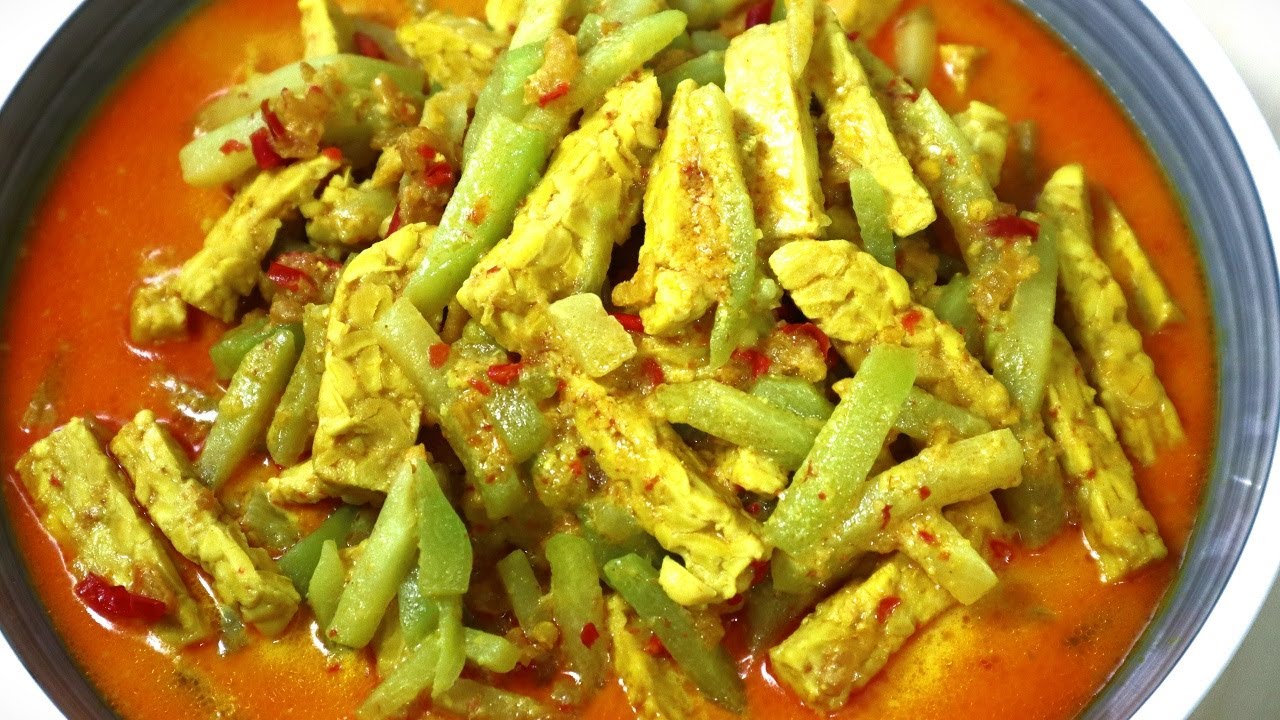Labu siam tempe kuah santan cocok untuk lontong sayur dan ketupat ...