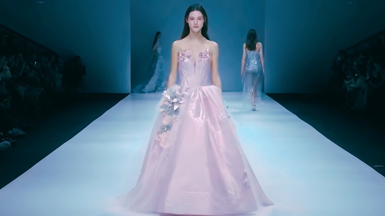 FASHION SHOW (WANG FENG COUTURE COLLECTION AUTUMN/WINTER 2025) - YouTube