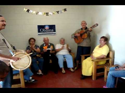 Navidad en Puerto Rico, Aguinaldo, Parranda y trulla en año nuevo - YouTube