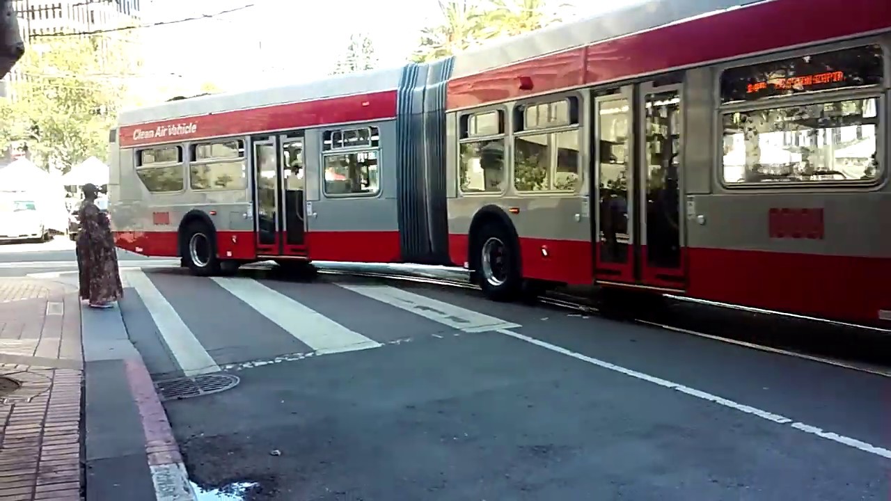 SF Muni 2016 New Flyer XDE60 #6722 on Route 14R - YouTube