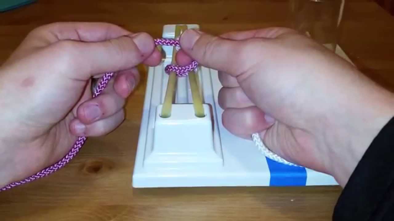 How to Tie Two-Handed Surgeon's Knot for Right-Handed People - YouTube