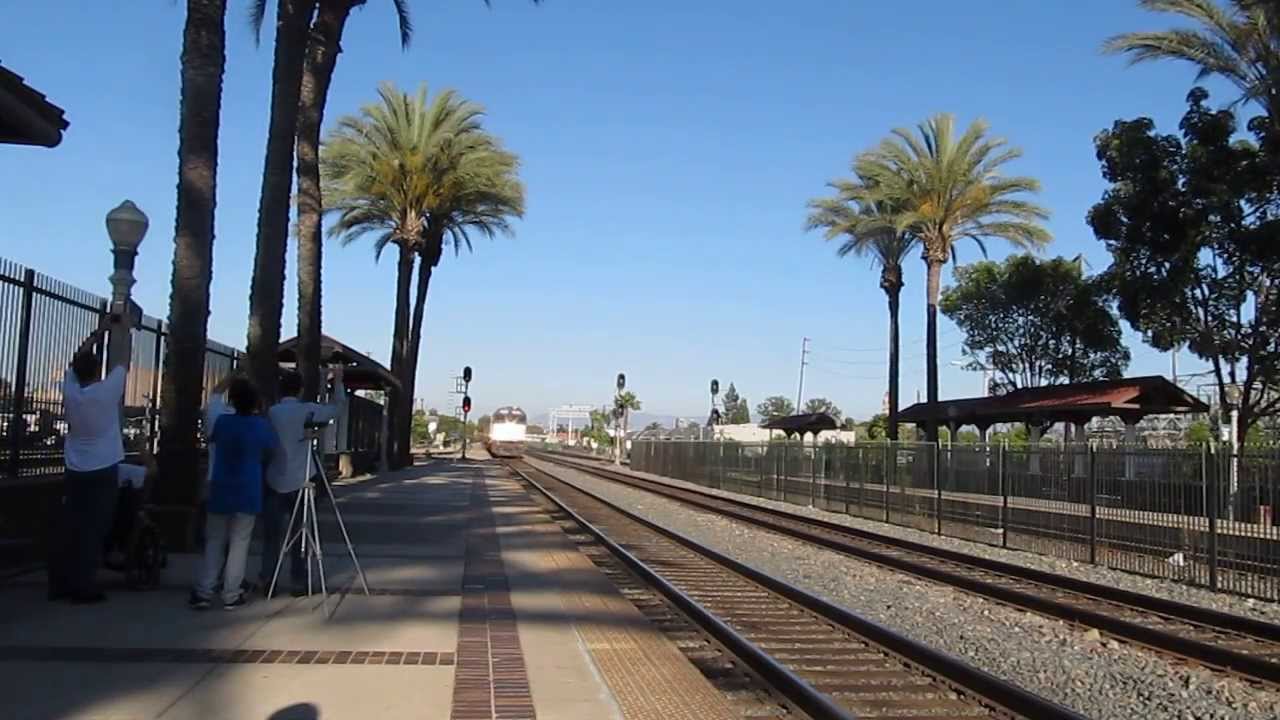 Amtrak Pacific Surfliner coming into Fullerton station with amfleets 8 ...