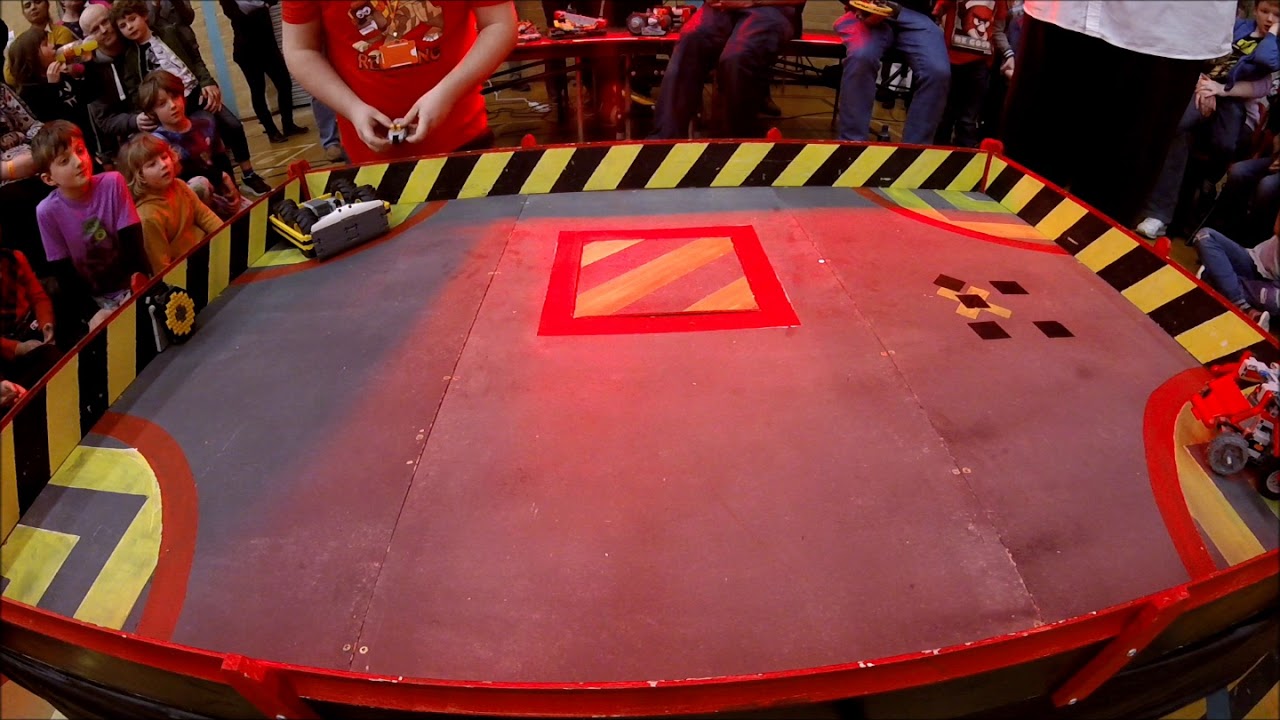 Lego Robot Wars Afternoon Battles @ Reading 2019 - YouTube