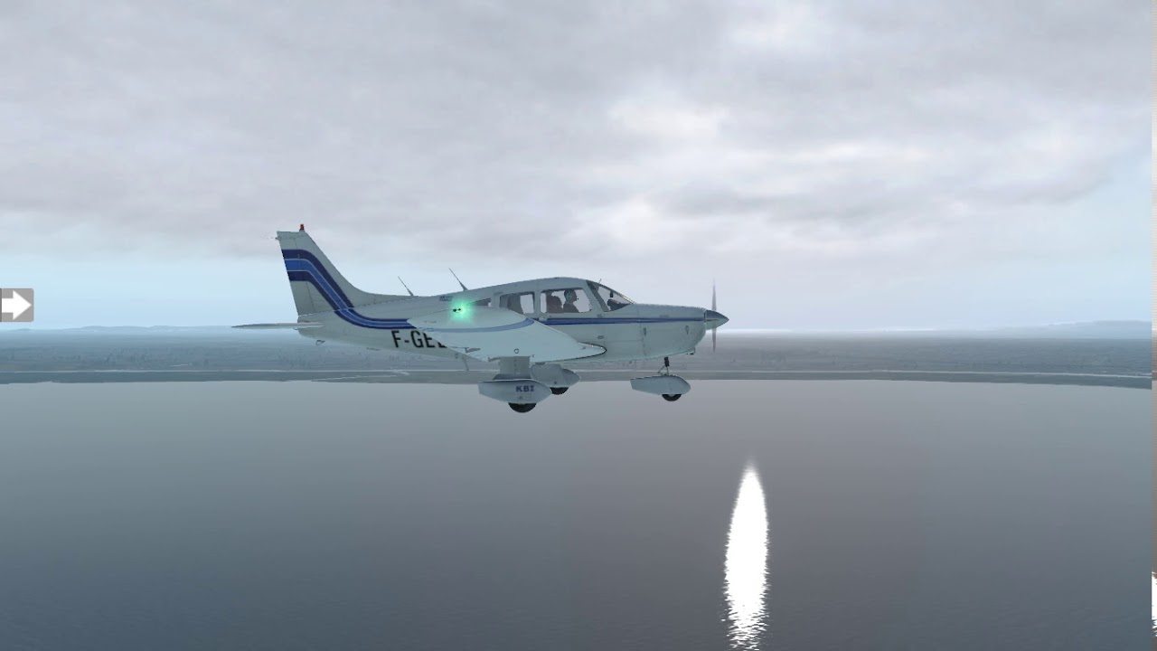 VFR circuits at Liverpool Vatsim - YouTube