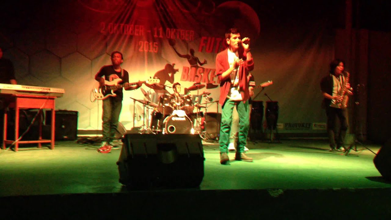 Bona & The Rong Rong-Kala Cinta Menggoda - YouTube