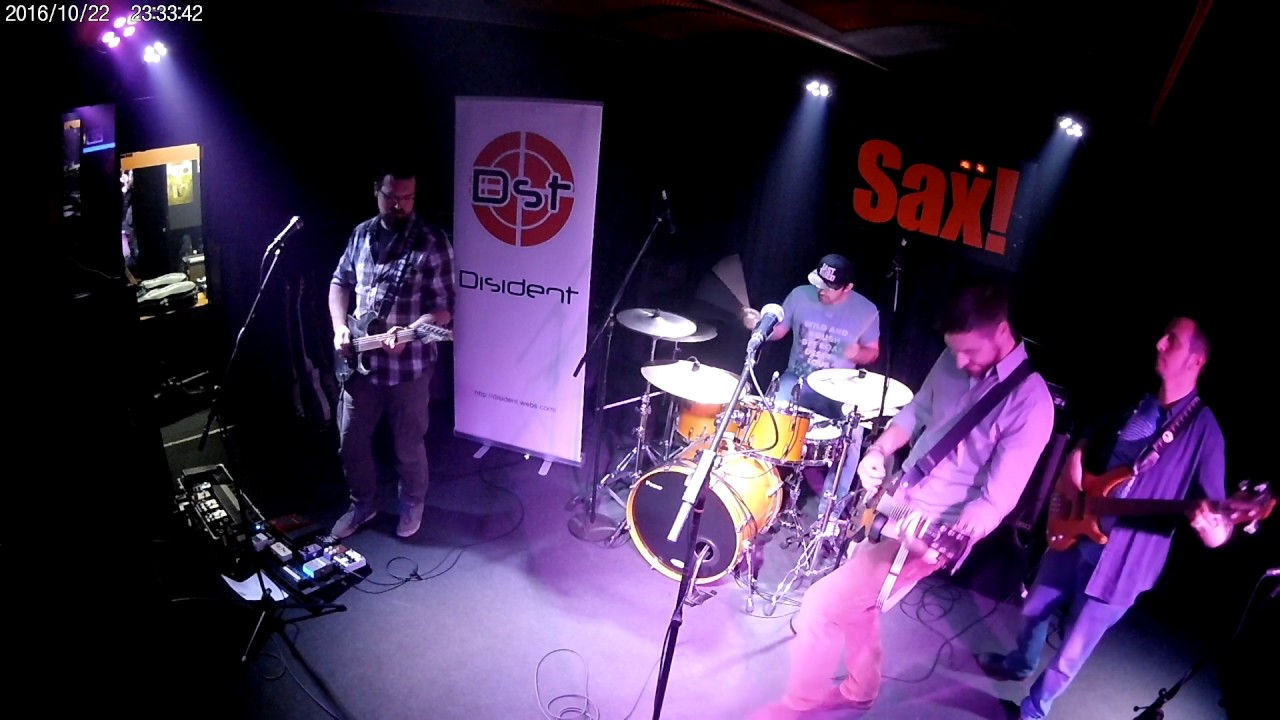 Disident live at Sax - Mala truba (Urban & 4) - YouTube
