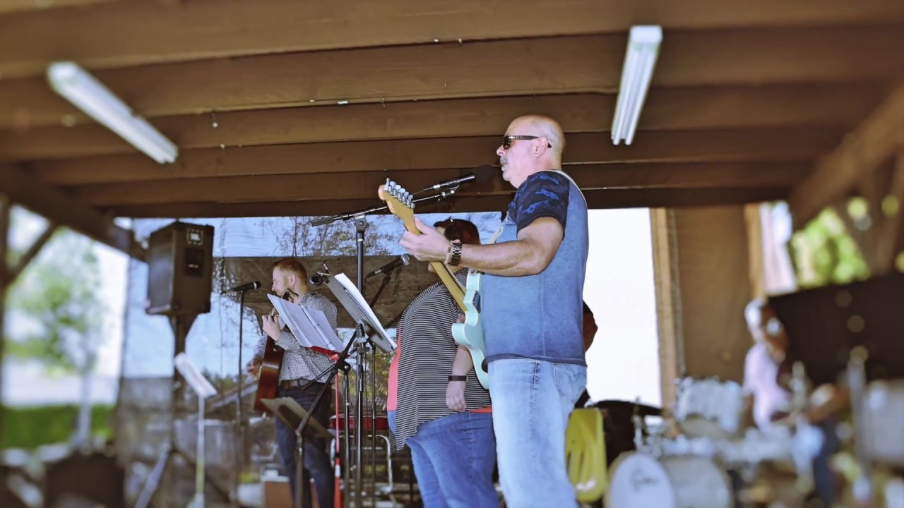 The Wrecking Crew Express Chain of Fools - YouTube