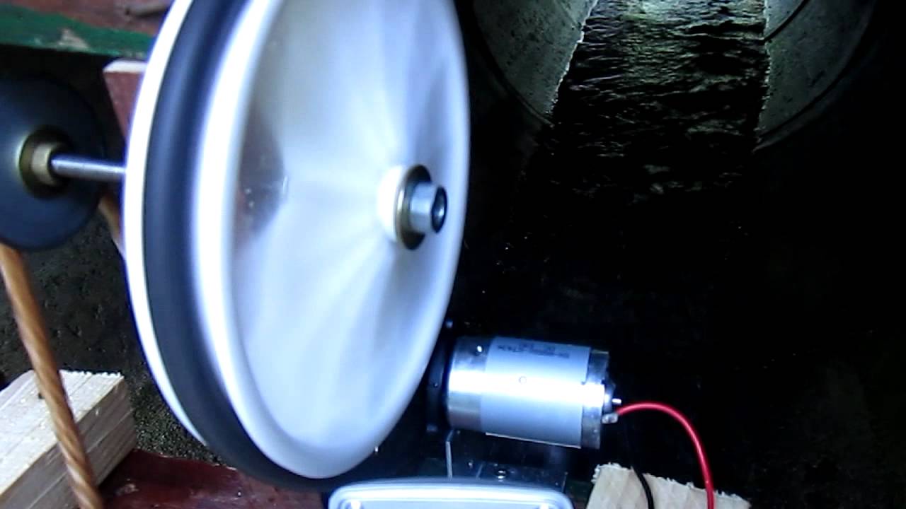 Small water generator - YouTube