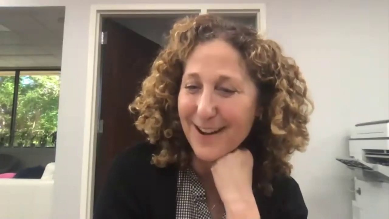 StartupSac Happy Hour with FourthWave Featuring Janine Yancey and Mariah Lichtenstern - YouTube