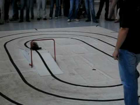 Robot car contest - The obstacle Course.avi - YouTube
