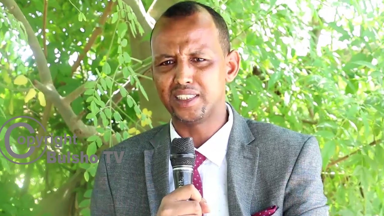 Siyasi Deeq Xuseen Aadan Gadhlawe Ayaa Dhaliilo Usoo Jediyay Gudida Ka ...