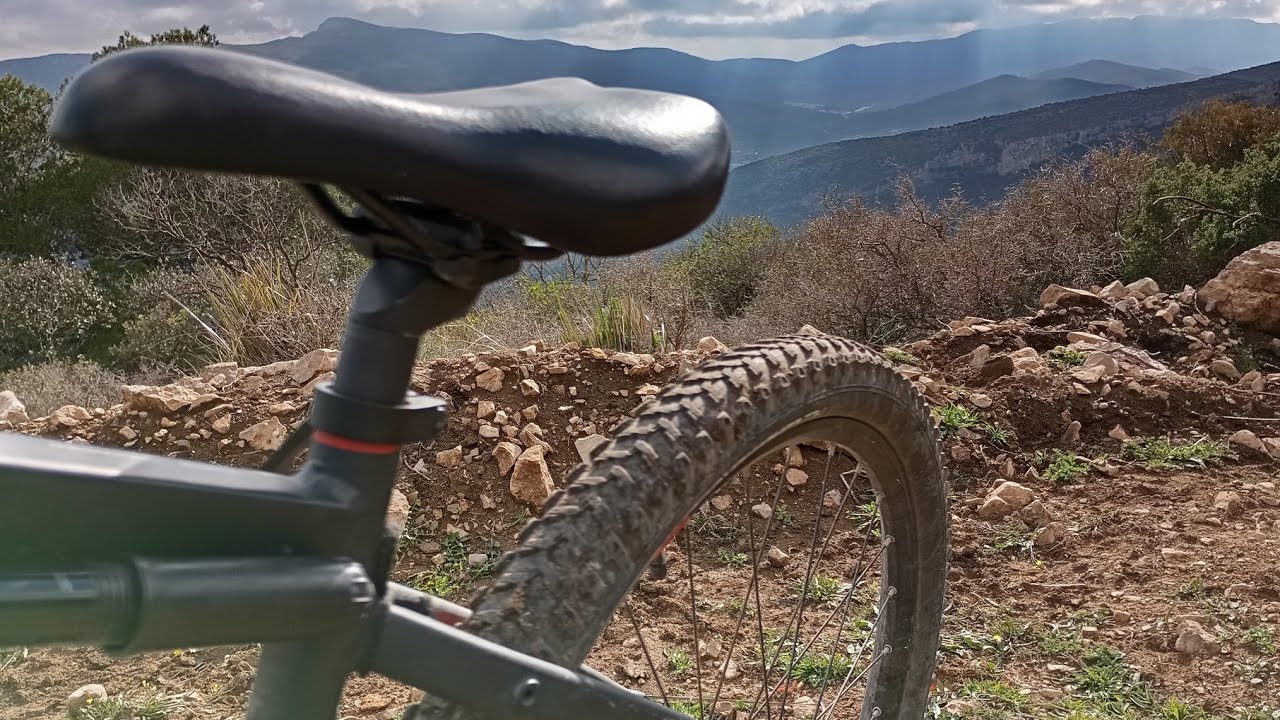 DOWNHILL JBEL BARGOU 31/12/2024 - YouTube