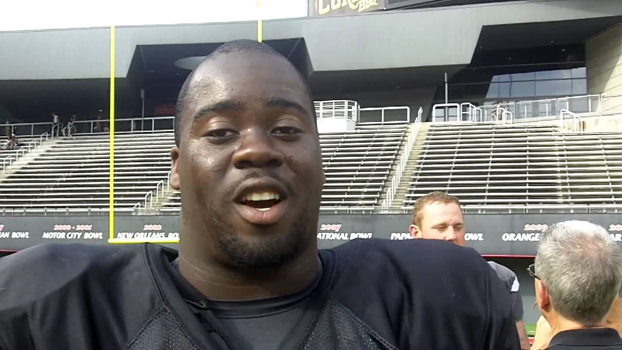 University of Cincinnati offensive lineman Korey Cunningham - YouTube