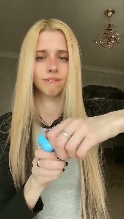 НАШЛА НАУШНИКИ НАСТИ КОШ - YouTube
