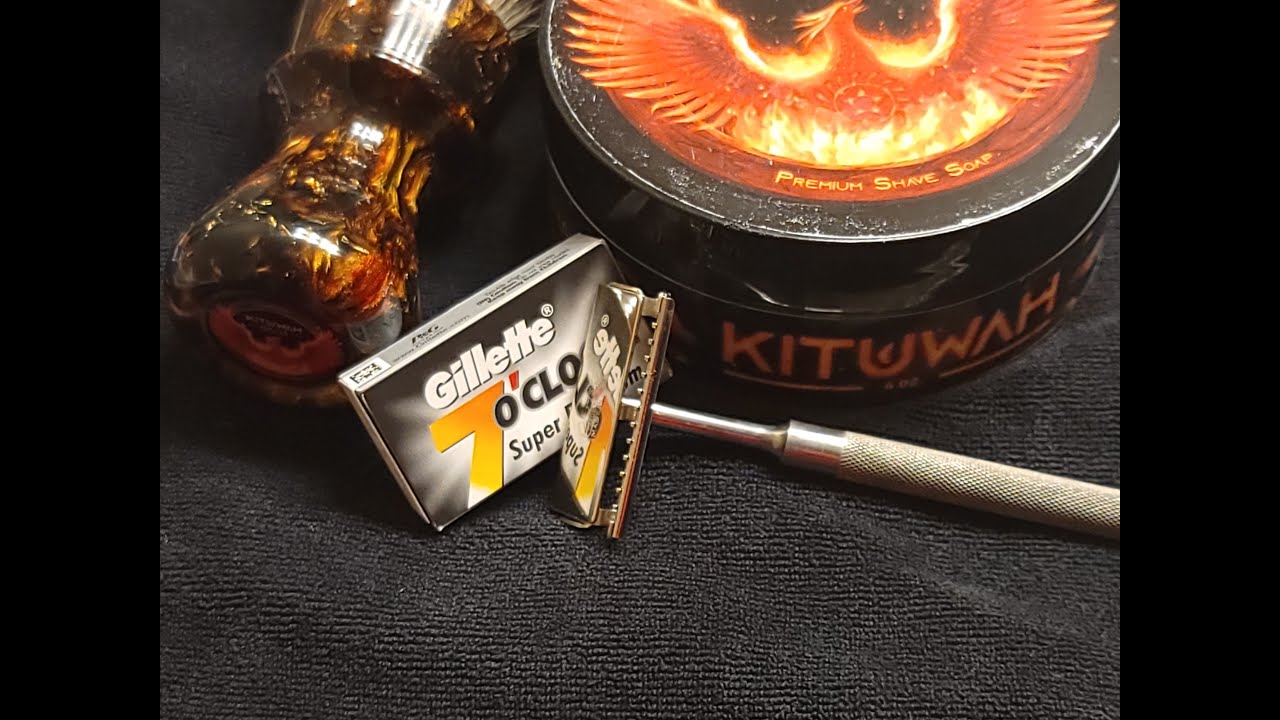 1920's CHRISTY SAFETY RAZOR - POLISHED AND MODERN DE BLADE - YouTube