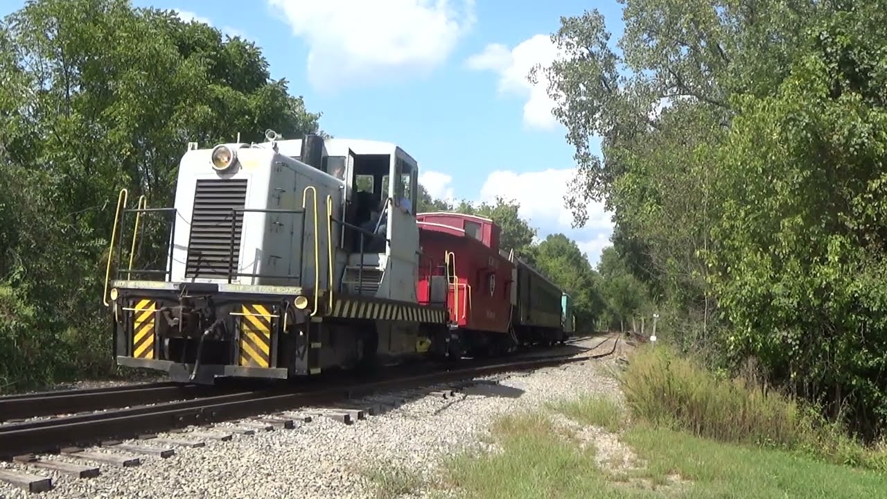 The Whitewater Valley Railroad Metamora Local Arriving In Metamora ...