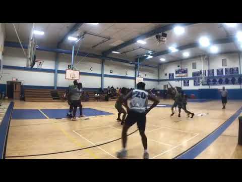 Huntington Raiders vs Captain Shreve Gators @ SHS Team Camp - YouTube