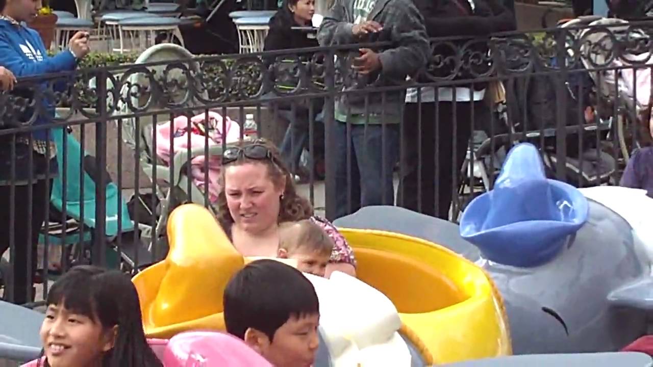 Camden's First Disney Dumbo Ride - YouTube