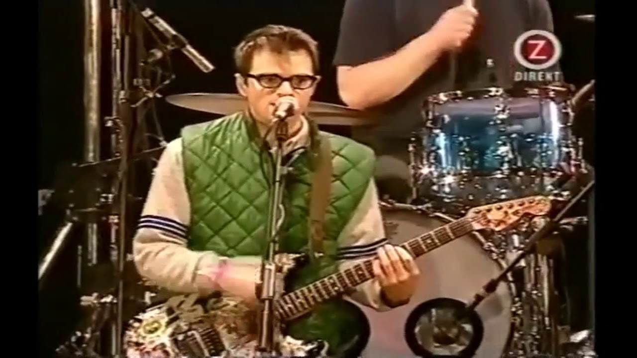 Weezer - Undone ~ The Sweater Song (Sweden 2001) - YouTube