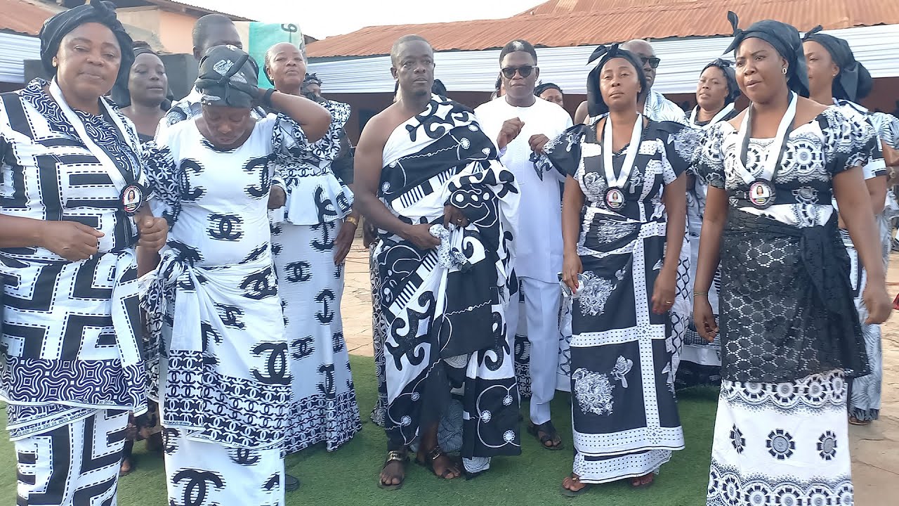 One Man Of Sunyani Melody Band Performs Odofo Pa By Abrantee Amakye ...