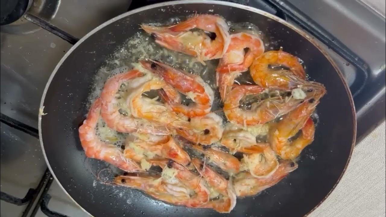 Creveti cu usturoi si rodii - YouTube