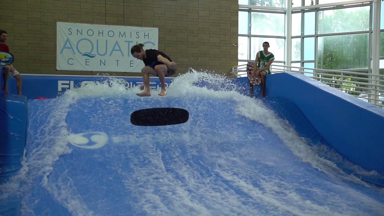 Scott Callen on the FlowRider FLOW Tour at Snohomish Aquatic Center Pro ...