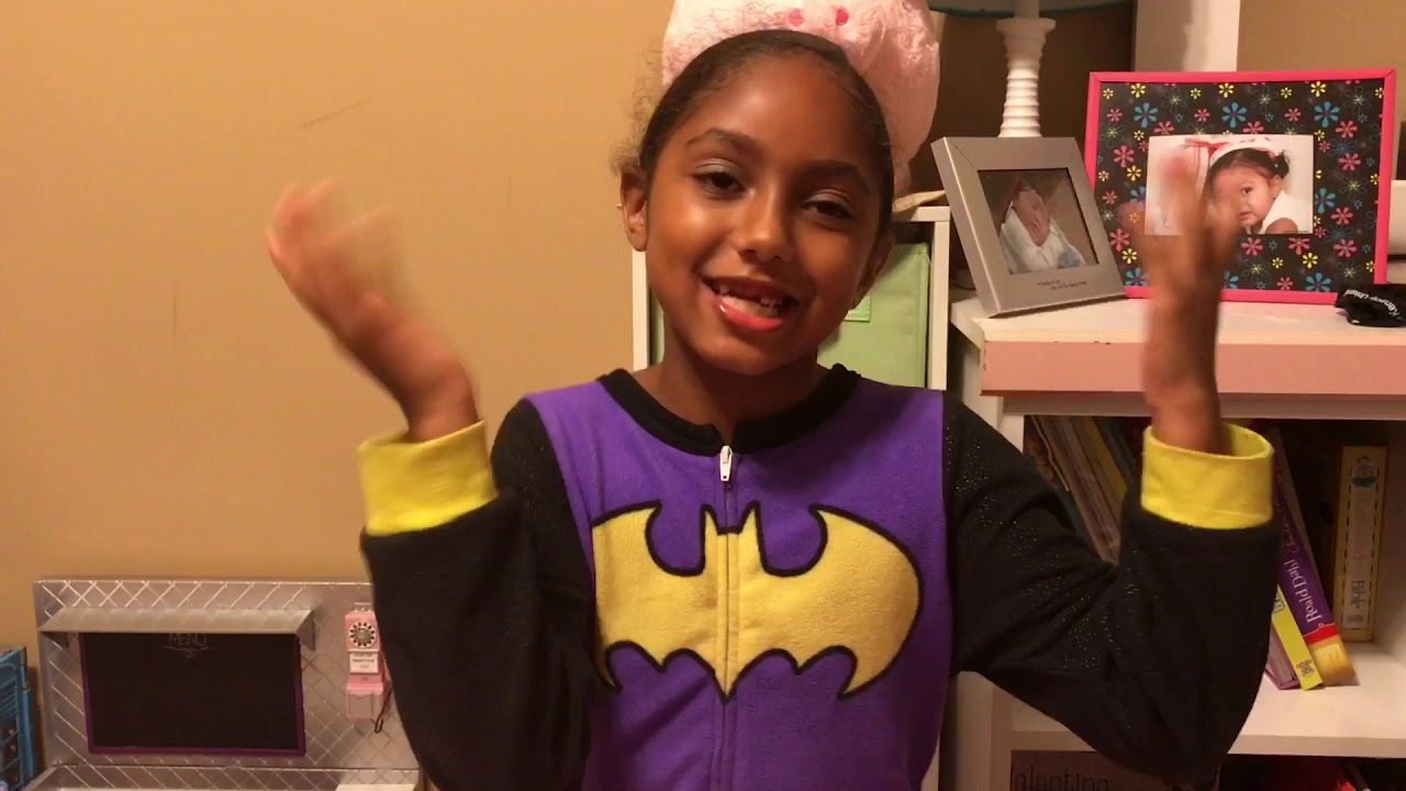 Aniyah's World: Make-up time! - YouTube