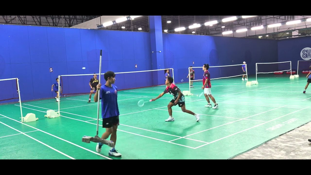 Racket Raiders Tuesday Badminton Queuing 06-12-25 (Bryan & LG vs Tim ...