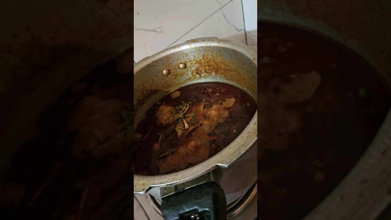 Mutton with alsanda vadalu😋😋 super untai #food #ytshorts #viralshots # ...