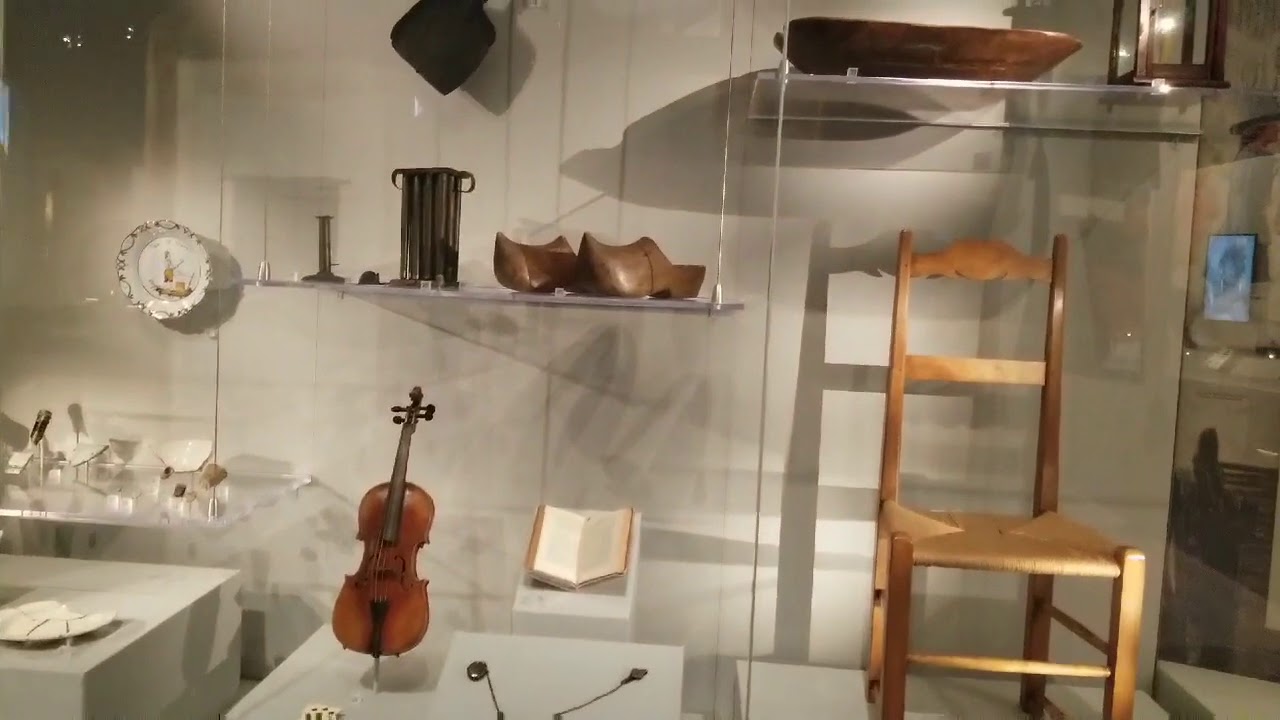 Day 174 St. Louis Gateway Arch Museum & Tram ride - YouTube