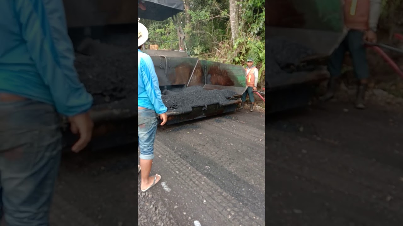 Proses aspal hotmix jalan kampung 2020 - YouTube