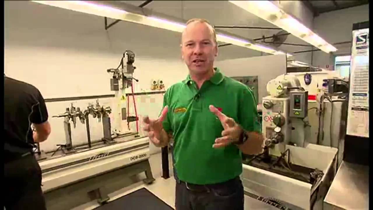 V8 XTRA | KRE Race engines | walkthrough on a complete engine service - YouTube