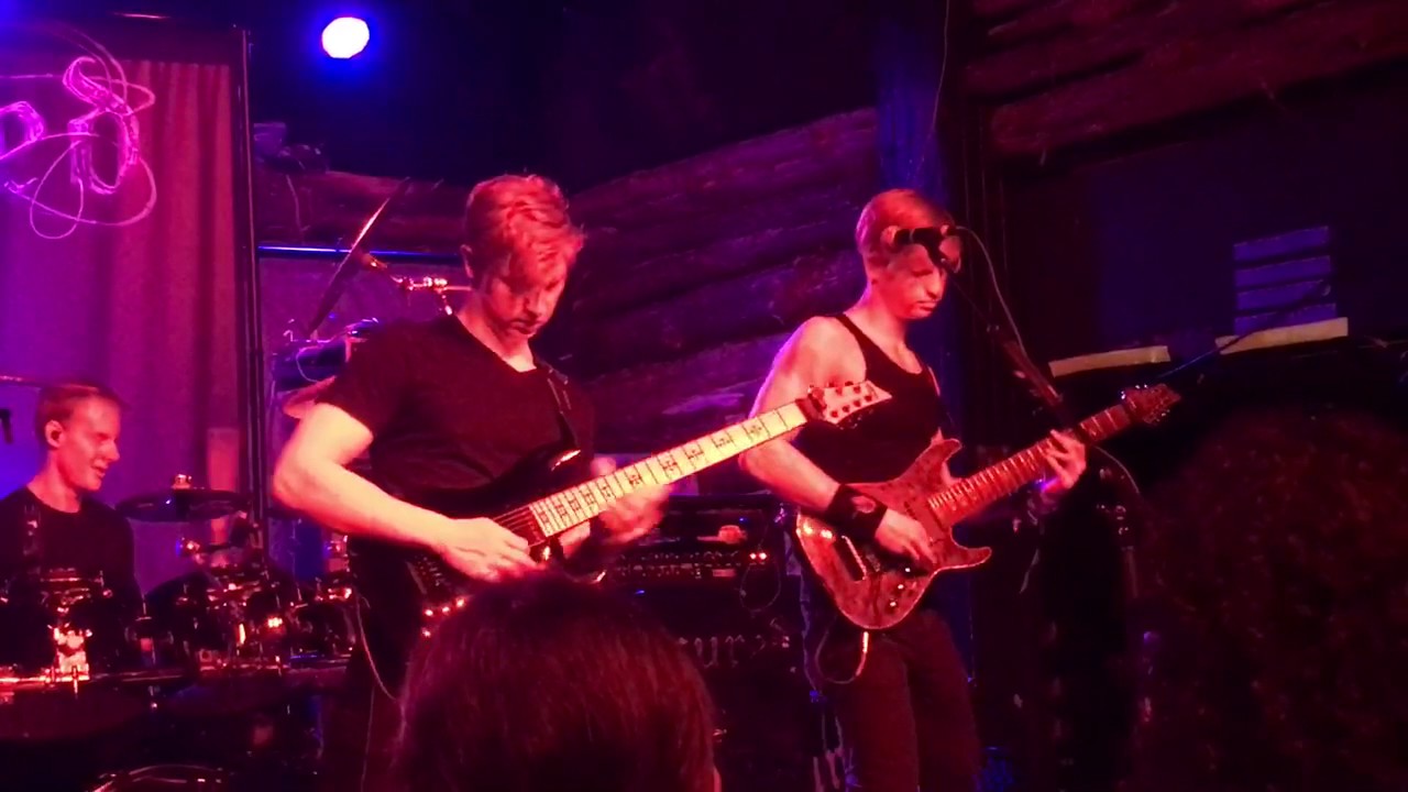 Uncured - Spontaneous Regeneration (Live in Austin 2017) - YouTube