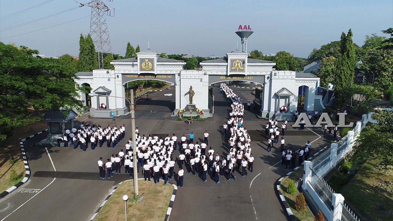 Peresmian Patung Tambur Mayor Akademi Angkatan Laut - YouTube