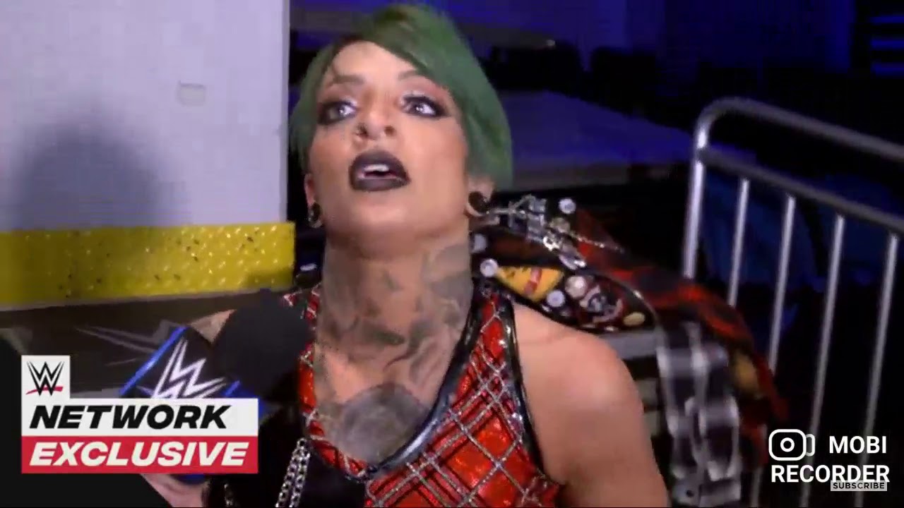 Ruby riott in suvival series - YouTube