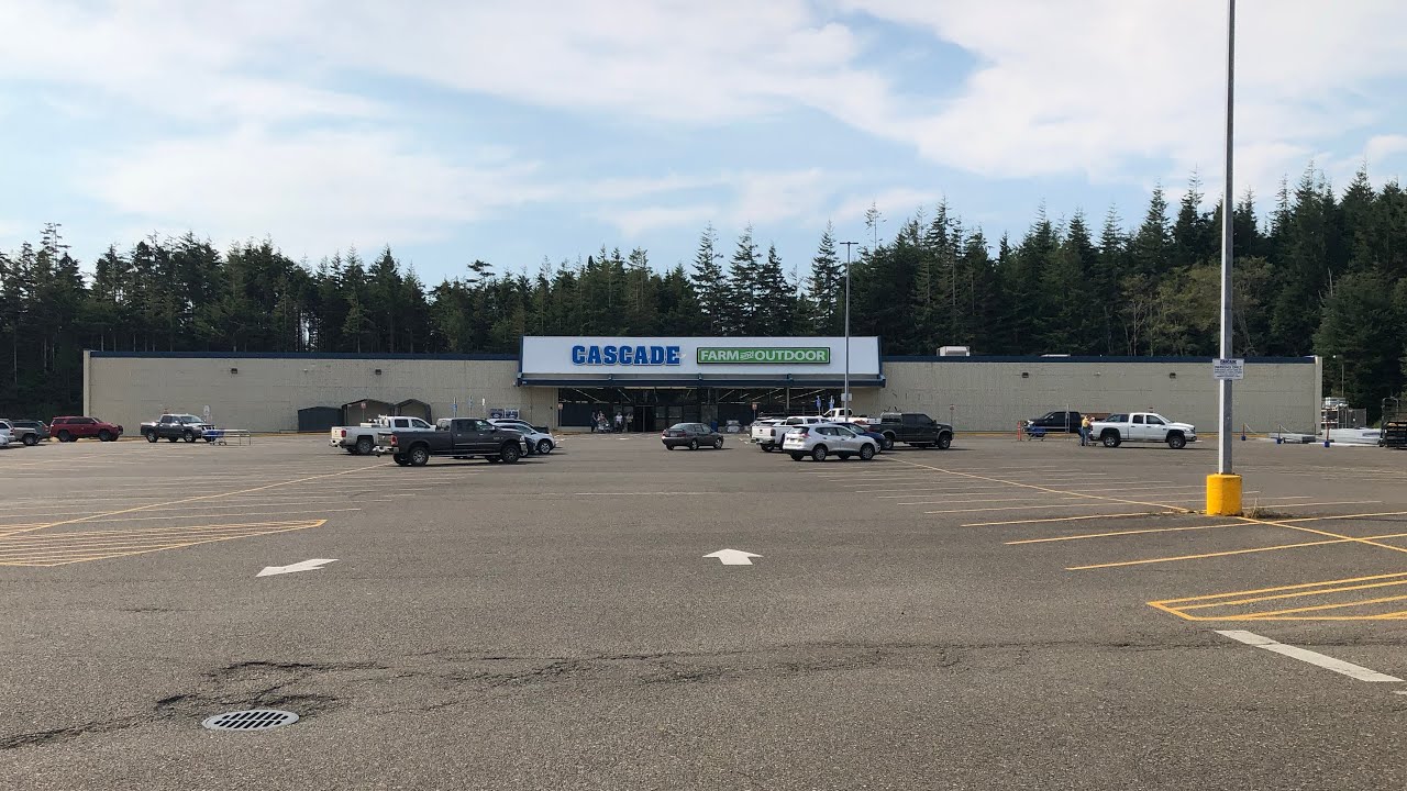 Cascade Farm and Outdoor (FORMER KMART) *STORE TOUR* - Coos Bay, OR ...