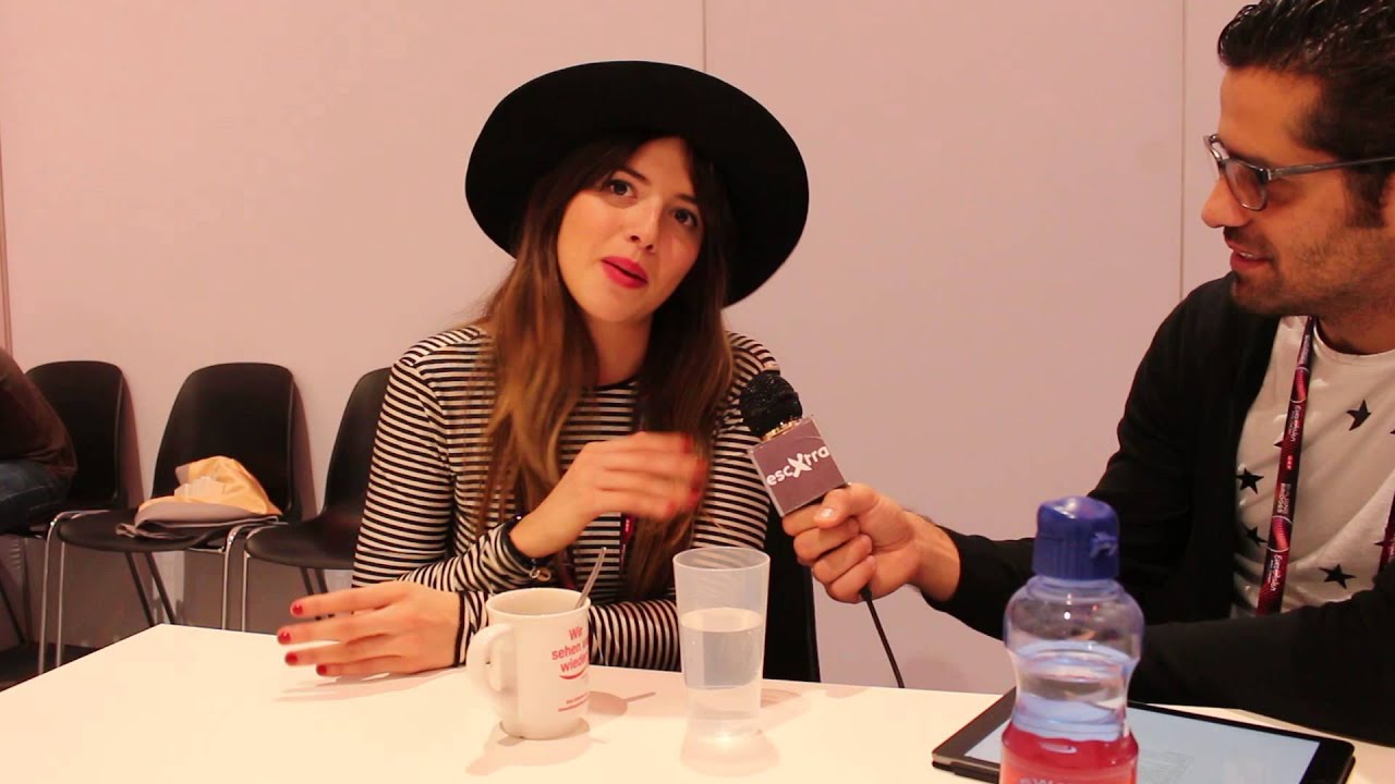 Leonor Andrade speaks to escXtra - YouTube